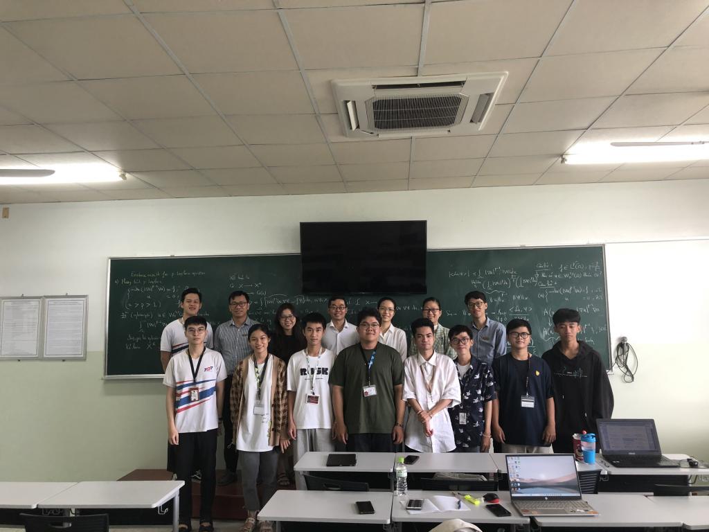 THE APPLIED ANALYSIS RESEARCH GROUP (AARG) ORGANIZES A SEMINAR ...